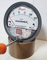 Manomètre Magnehelic, Installation et entretien